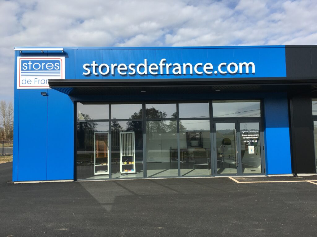 BERGERAC - Stores de France